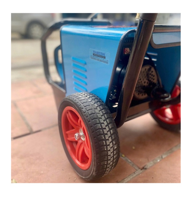 Máy rửa xe áp lực cao 2KW Hakuda MRXCAHKD3500-1